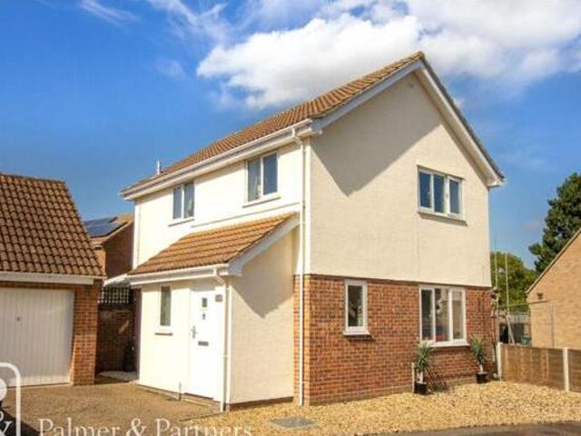 3 Bedroom Detached House For Sale In Colchester, Essex
