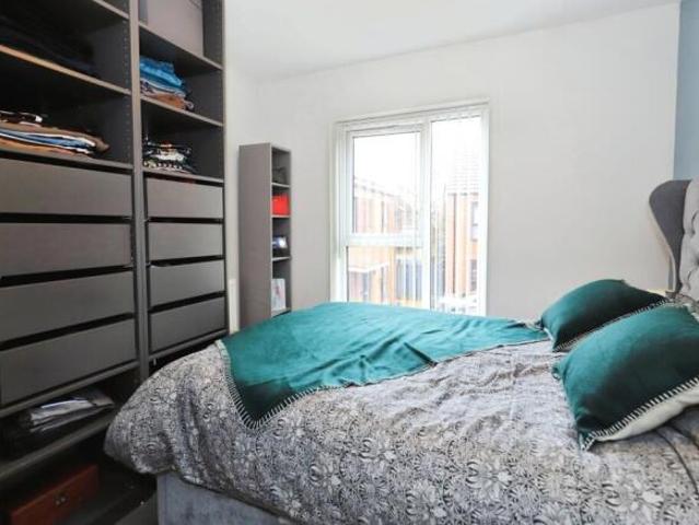 3 bedroom detached house for sale in Comet Drive, WOLVERHAMPTON, West Midlands, WV10