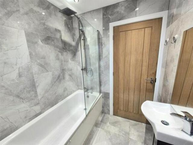 3 bedroom detached house for sale in Coombe Street, STOKE GREEN, Coventry, CV3