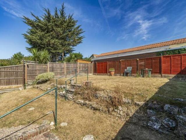 3 bedroom detached house for sale in Copthorne Hill, Worthing, BN13 2EQ, BN13