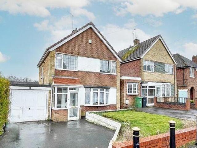 3 Bedroom Detached House For Sale In Coseley
