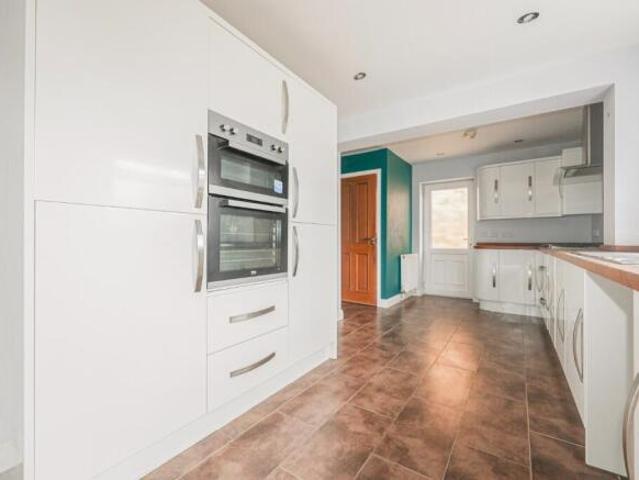 3 bedroom detached house for sale in Calder Road, Lincoln, Lincolnshire, LN5 8SA, LN5