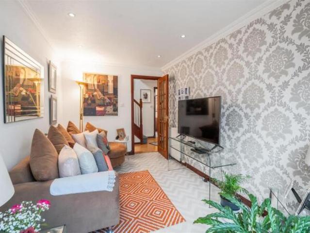 3 bedroom detached house for sale in Calderglen Avenue, Blantyre, Glasgow, G72