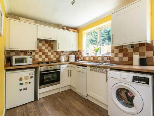 3 bedroom detached house for sale in Camelot Avenue, Nottingham, NG5