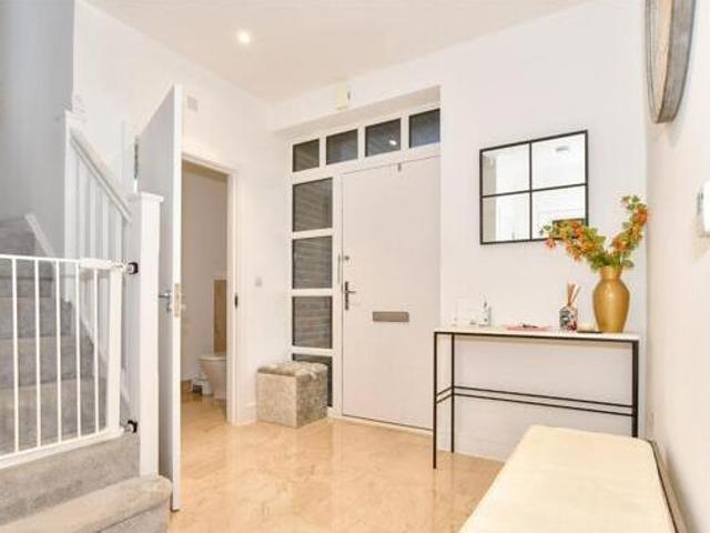 3 Bedroom Detached House For Sale In Canterbury