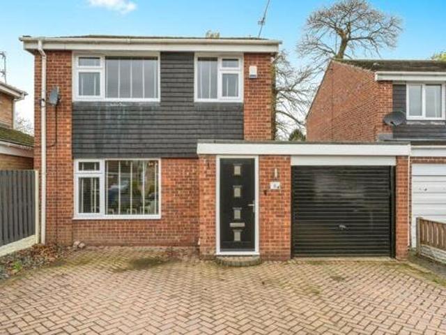 3 Bedroom Detached House For Sale In Cantley