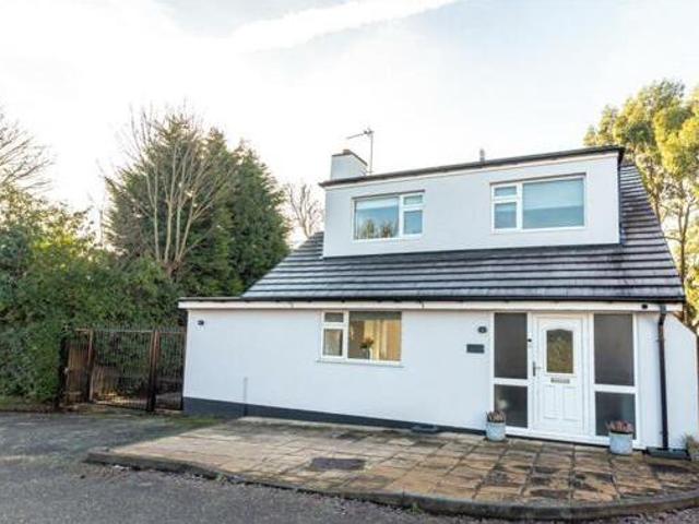 3 Bedroom Detached House For Sale In Carlton