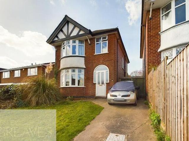 3 Bedroom Detached House For Sale In Carlton