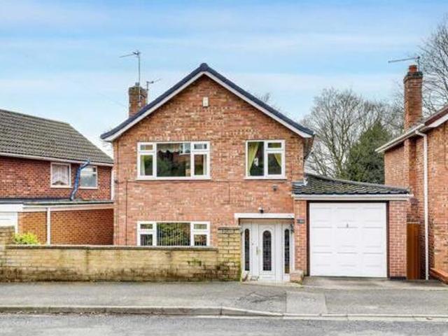 3 Bedroom Detached House For Sale In Carlton, Nottinghamshire