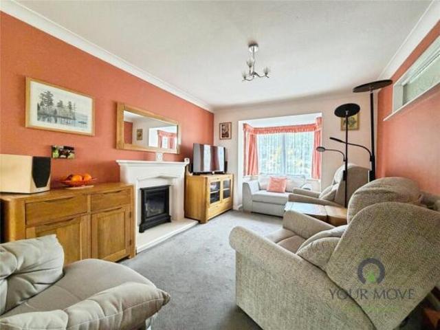 3 bedroom detached house for sale in Castle Road, Allington, Maidstone, Kent, ME16