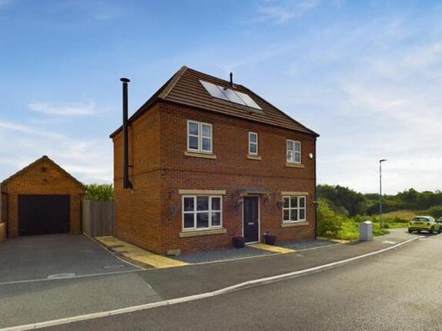 3 Bedroom Detached House For Sale In Castleford