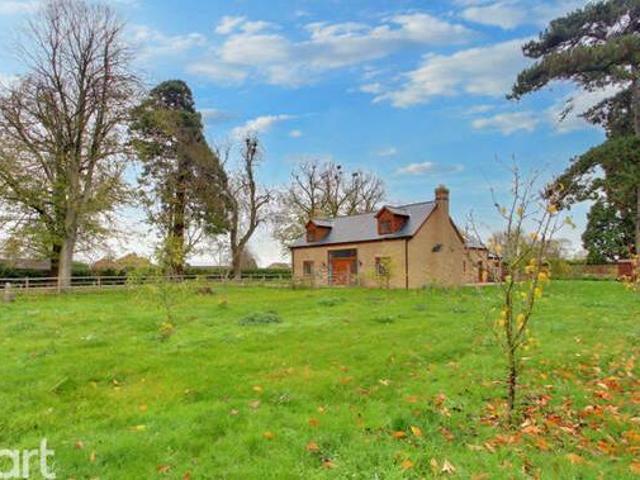 3 bedroom detached house for sale in Church Gardens March PE15