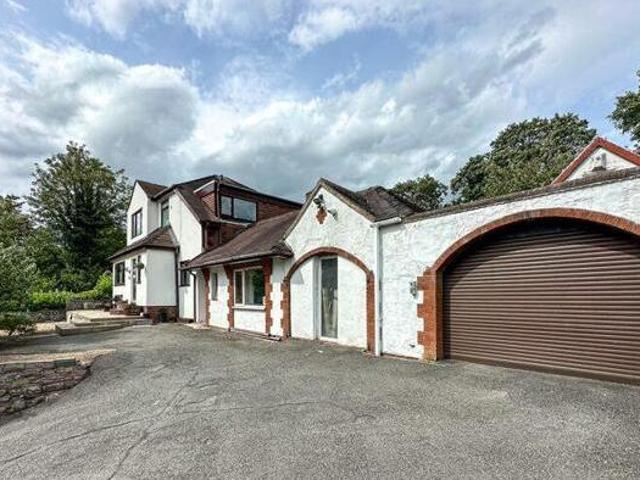 3 Bedroom Detached House For Sale In Church Lawton