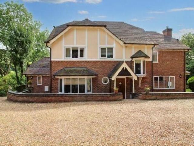 3 Bedroom Detached House For Sale In Church Stretton, Shropshire