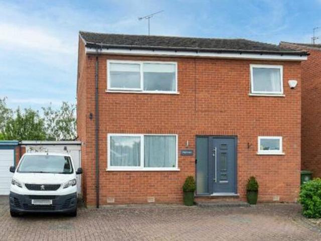 3 Bedroom Detached House For Sale In Churchill Close, Ettington