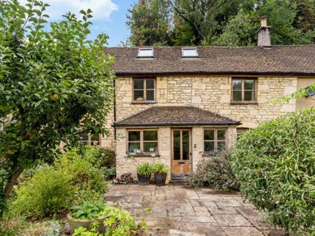 3 Bedroom Detached House For Sale In Chalford