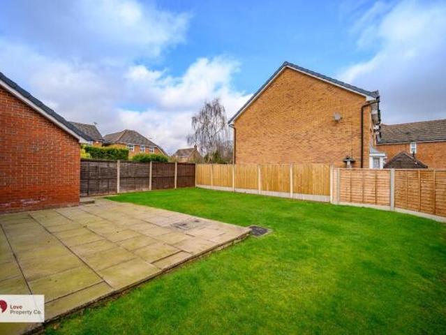 3 bedroom detached house for sale in Chalgrove Crescent, Solihull, B91 3GG, B91