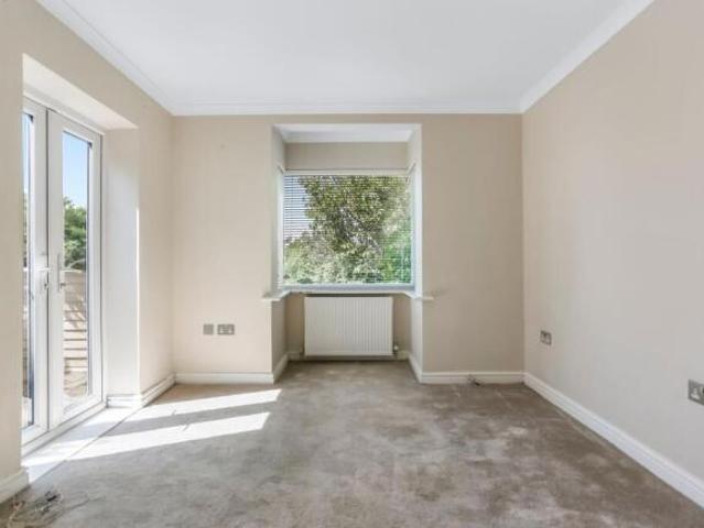 3 bedroom detached house for sale in Channel View Road, Brighton, BN2