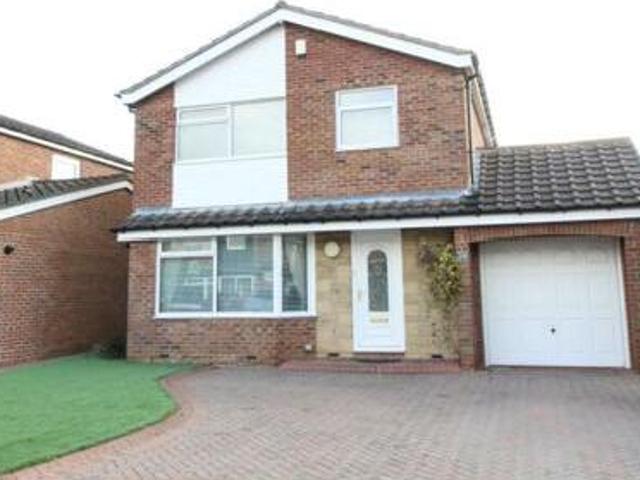 3 Bedroom Detached House For Sale In Chapel Park