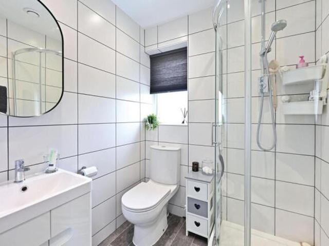 3 bedroom detached house for sale in Chatsworth Green, Hatch Warren, Basingstoke, RG22