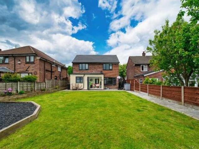 3 Bedroom Detached House For Sale In Cheadle Hulme