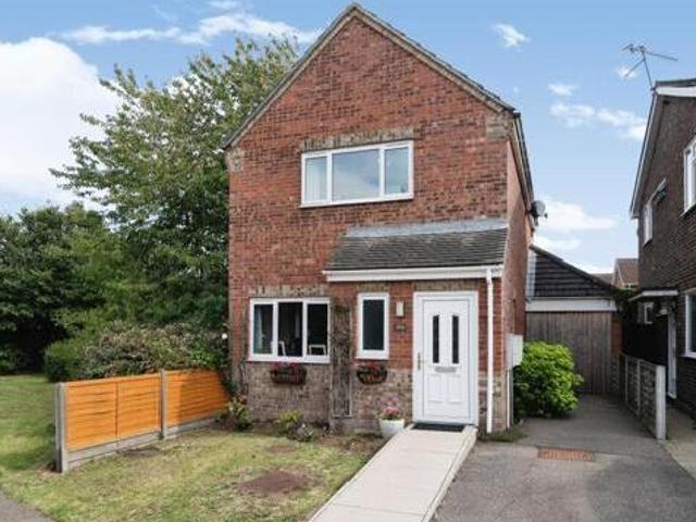 3 Bedroom Detached House For Sale In Chelmsford