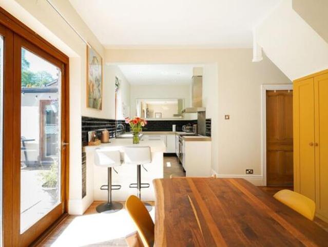 3 bedroom detached house for sale in Chelsea Road, Sheffield, S11