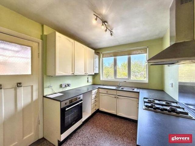 3 bedroom detached house for sale in Chesterwood Road, Kings Heath, Birmingham, B13