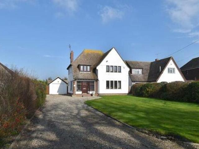 3 Bedroom Detached House For Sale In Chestfield