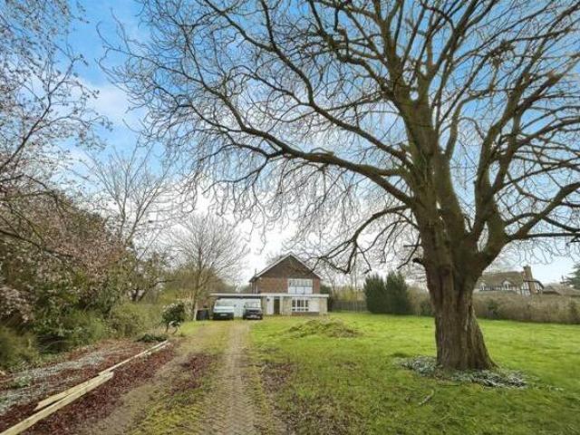 3 Bedroom Detached House For Sale In Chestfield