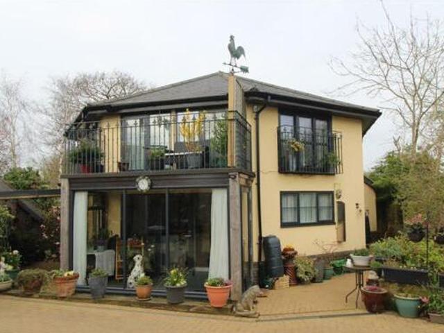 3 Bedroom Detached House For Sale In Chevington
