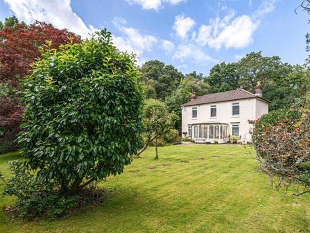 3 Bedroom Detached House For Sale In Chilworth