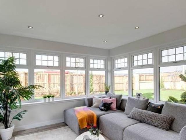 3 bedroom detached house for sale in Clare Crescent Larkhall South Lanarkshire ML9 1ES ML9