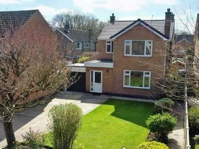 3 bedroom detached house for sale in Clarkes Lane Beeston Nottingham NG9