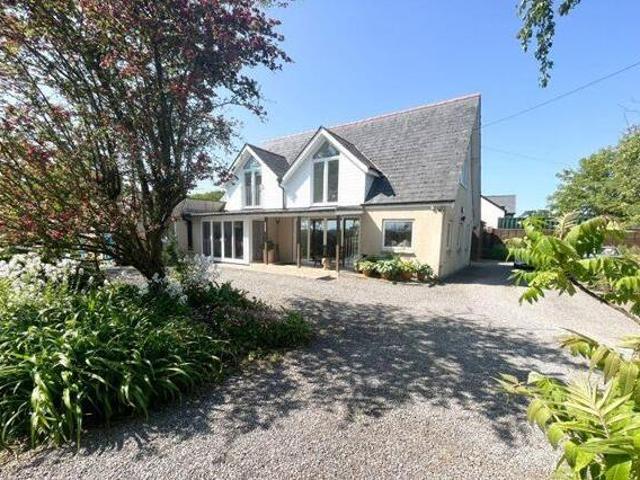 3 Bedroom Detached House For Sale In Clawdd Coch, Pendoylan