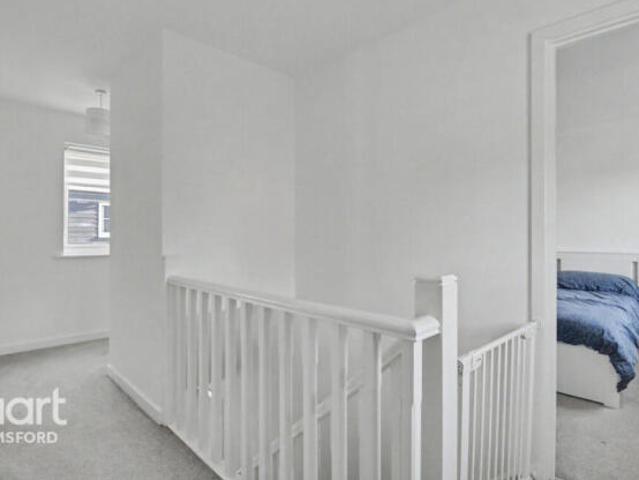 3 bedroom detached house for sale in Clover Drive, Chelmsford, CM1
