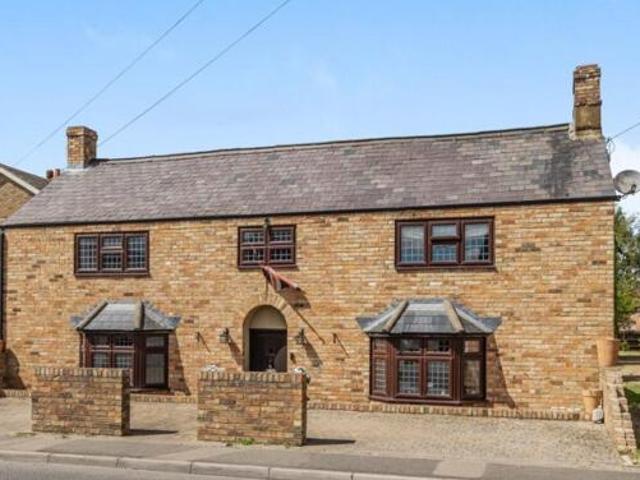 3 Bedroom Detached House For Sale In Cranfield