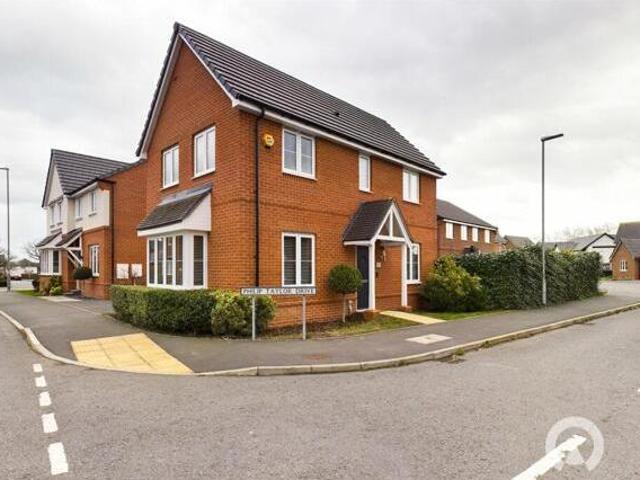 3 Bedroom Detached House For Sale In Crewe, Cheshire