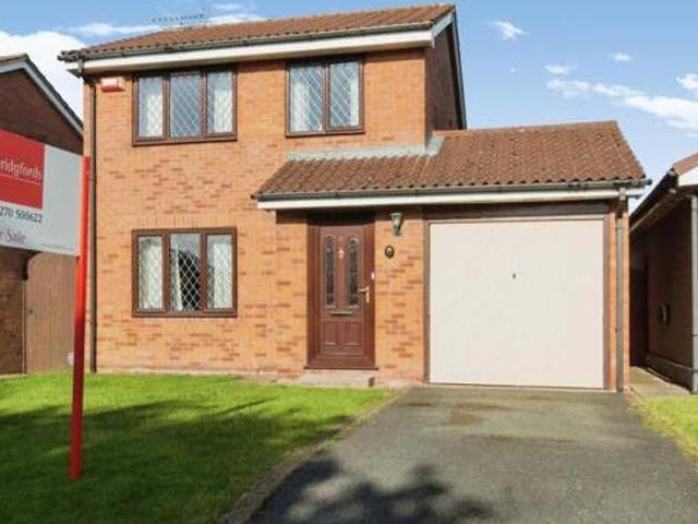 3 Bedroom Detached House For Sale In Crewe, Cheshire