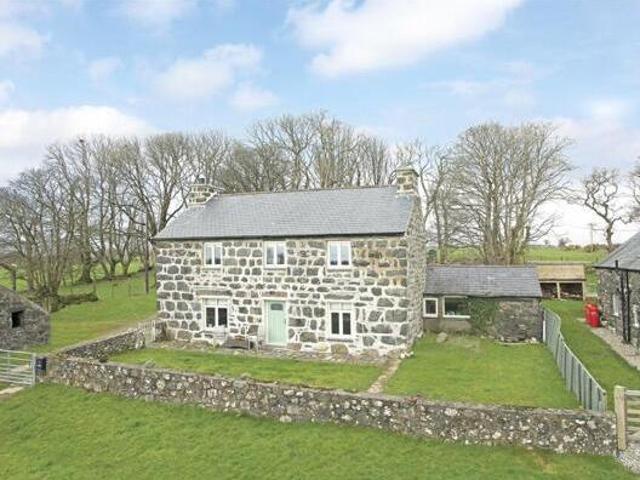 3 Bedroom Detached House For Sale In Criccieth