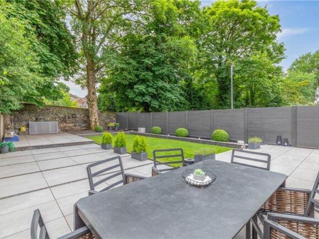 3 bedroom detached house for sale in Cricketers Green, Yeadon, Leeds, West Yorkshire, LS19