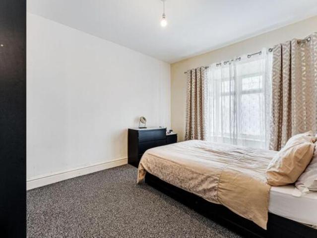 3 bedroom detached house for sale in Crompton Way, Bolton, BL1