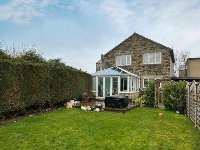 3 Bedroom Detached House For Sale In Cross Hills