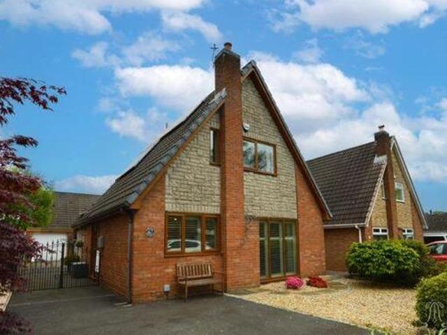 3 Bedroom Detached House For Sale In Culcheth