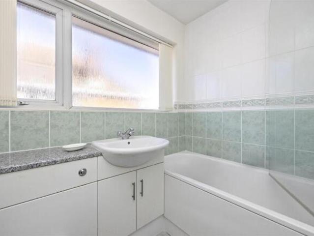 3 bedroom detached house for sale in Cumberland Avenue, Worthing, BN12