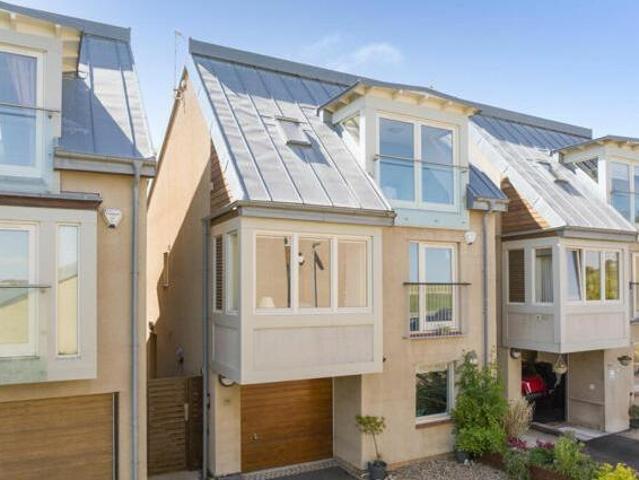 3 Bedroom Detached House For Sale In Amble, Northumberland