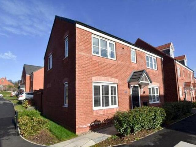 3 Bedroom Detached House For Sale In Anslow