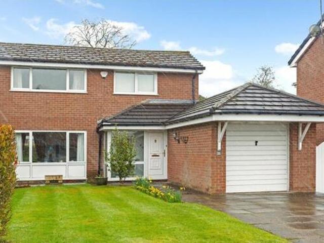 3 Bedroom Detached House For Sale In Altrincham, Cheshire