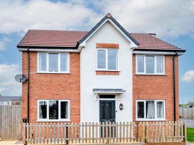 3 Bedroom Detached House For Sale In Alcester Road