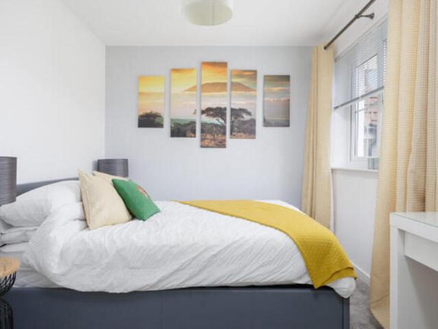 3 bedroom detached house for sale in Aldridge Crescent, Cumbernauld, G68